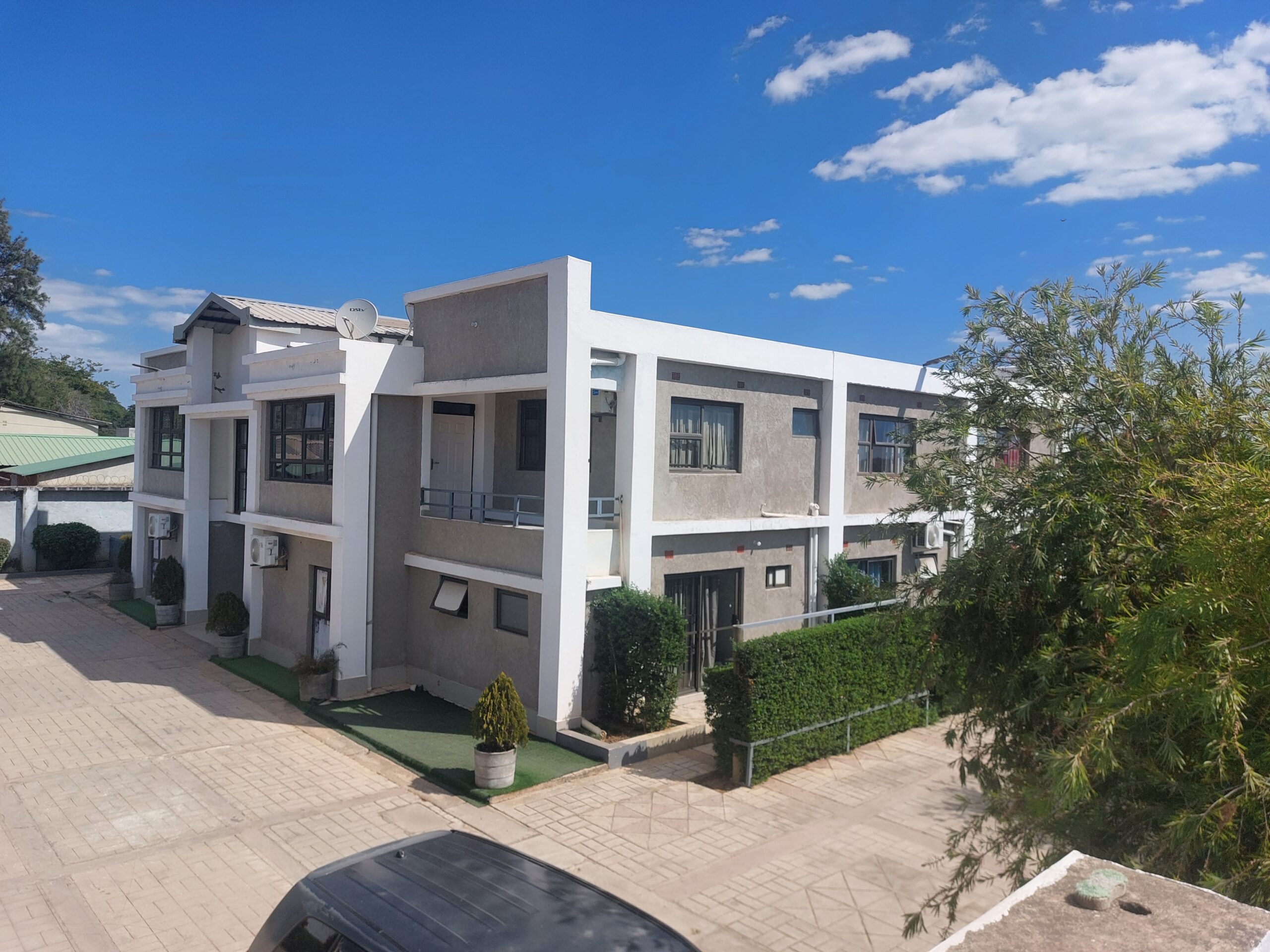 Home - BigPic Guest House